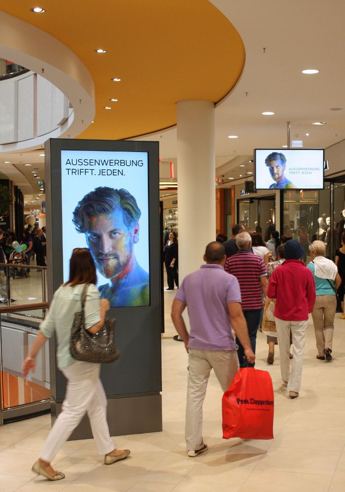 Servicios BTL Interactivos | Alquiler VR, Hologramas y Más